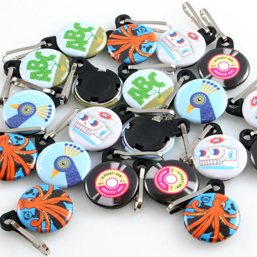 Custom Zipper Pulls | Pure Buttons