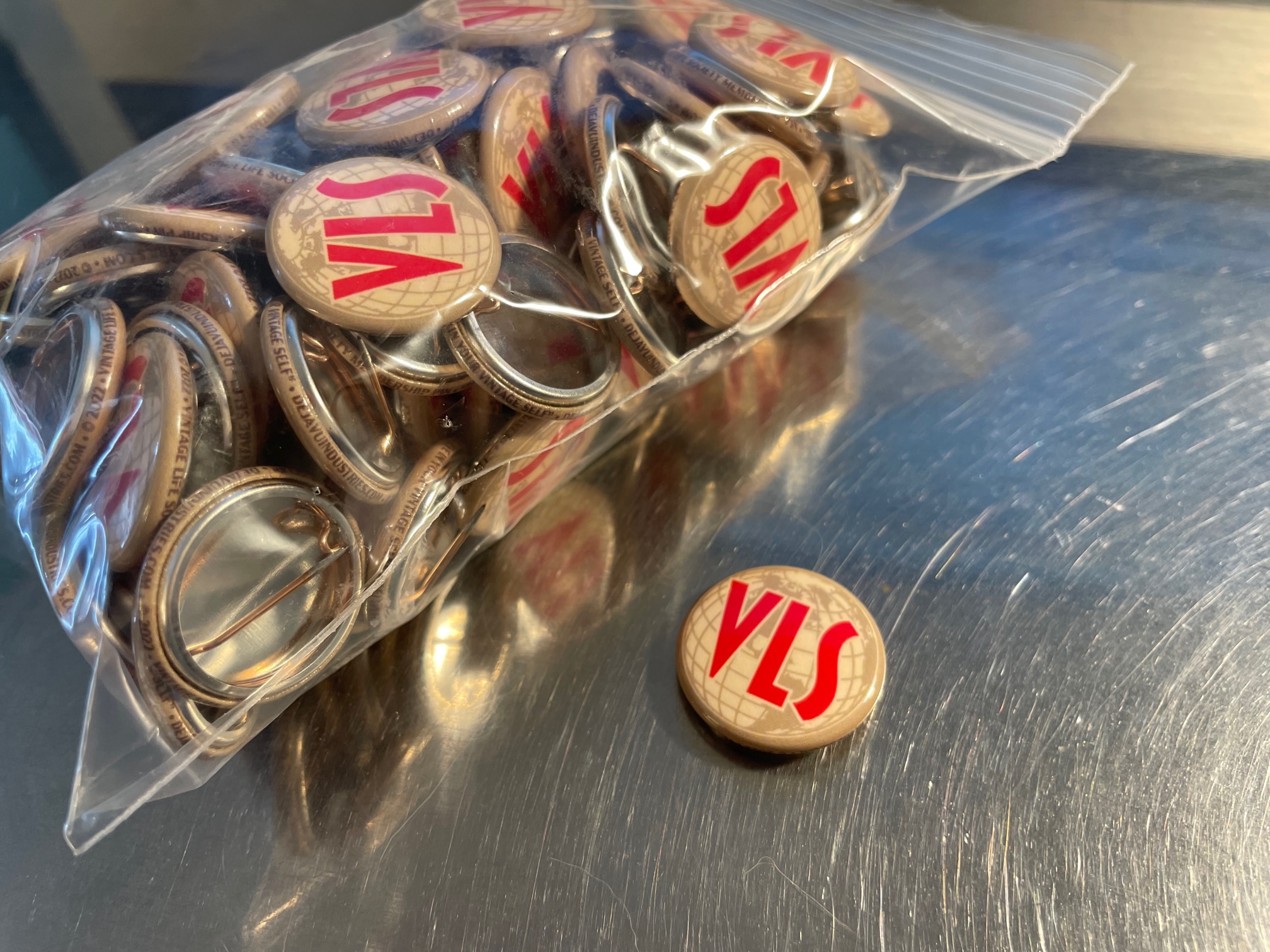 1" Custom Round Buttons | Pure Buttons